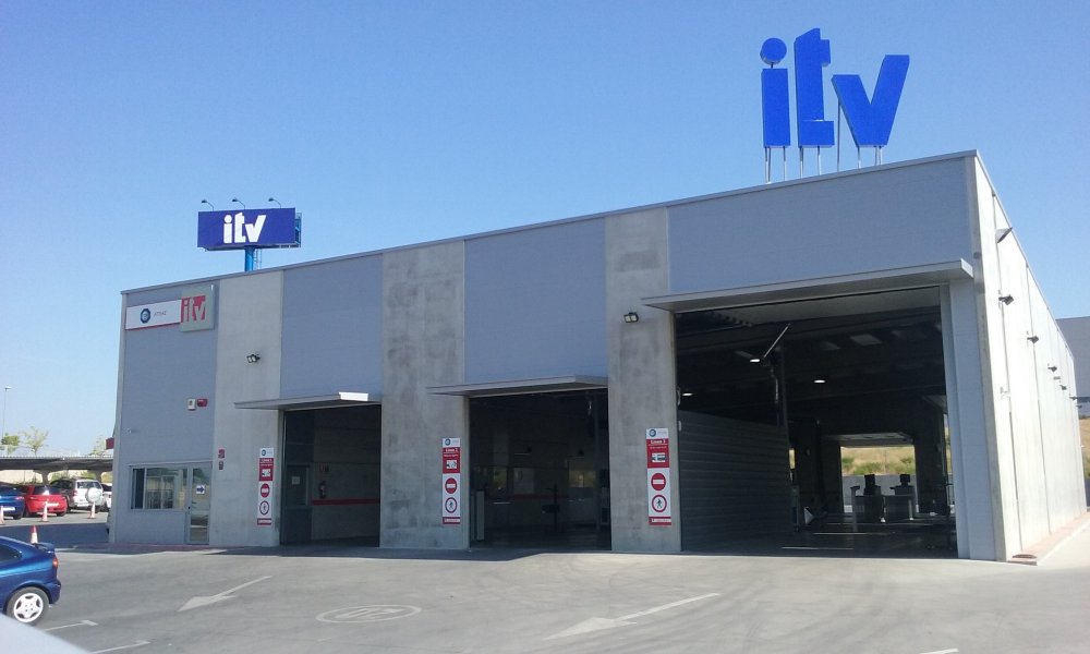 Uno de cada cuatro turismos que acuden a la ITV contaminan más de lo ...