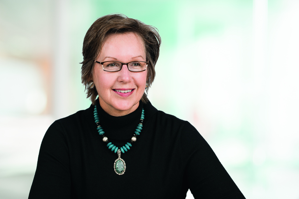 La estadounidense Lynn Elsenhans, primera mujer en la junta directiva ...