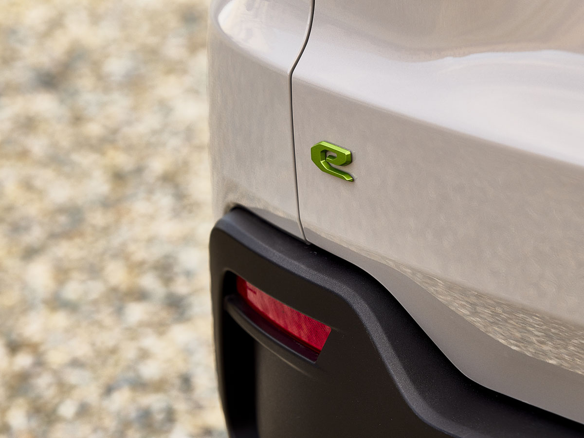 Primera prueba del Jeep Avenger e-Hybrid: da en el clavo