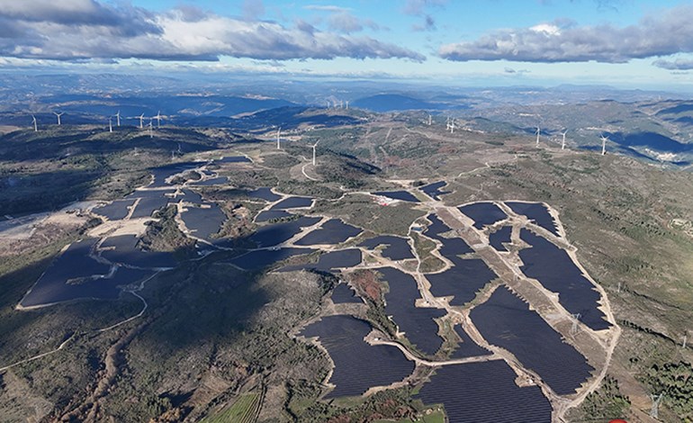 Un nuevo complejo fotovoltaico en el sudeste de Cuenca generará 150 ...