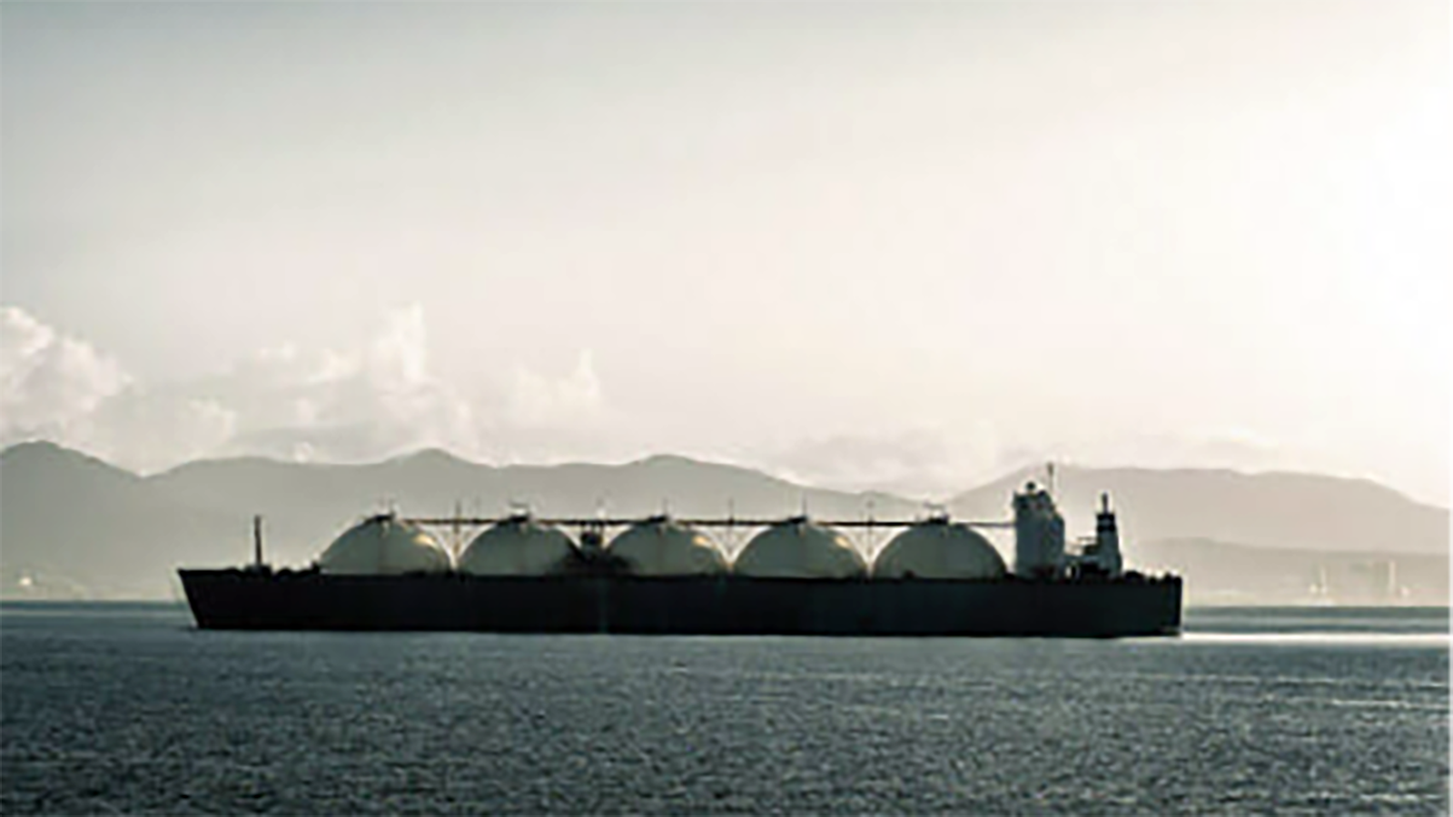 Una interrupción en el estrecho de Ormuz pondría en peligro el 10% de las importaciones de GNL ...