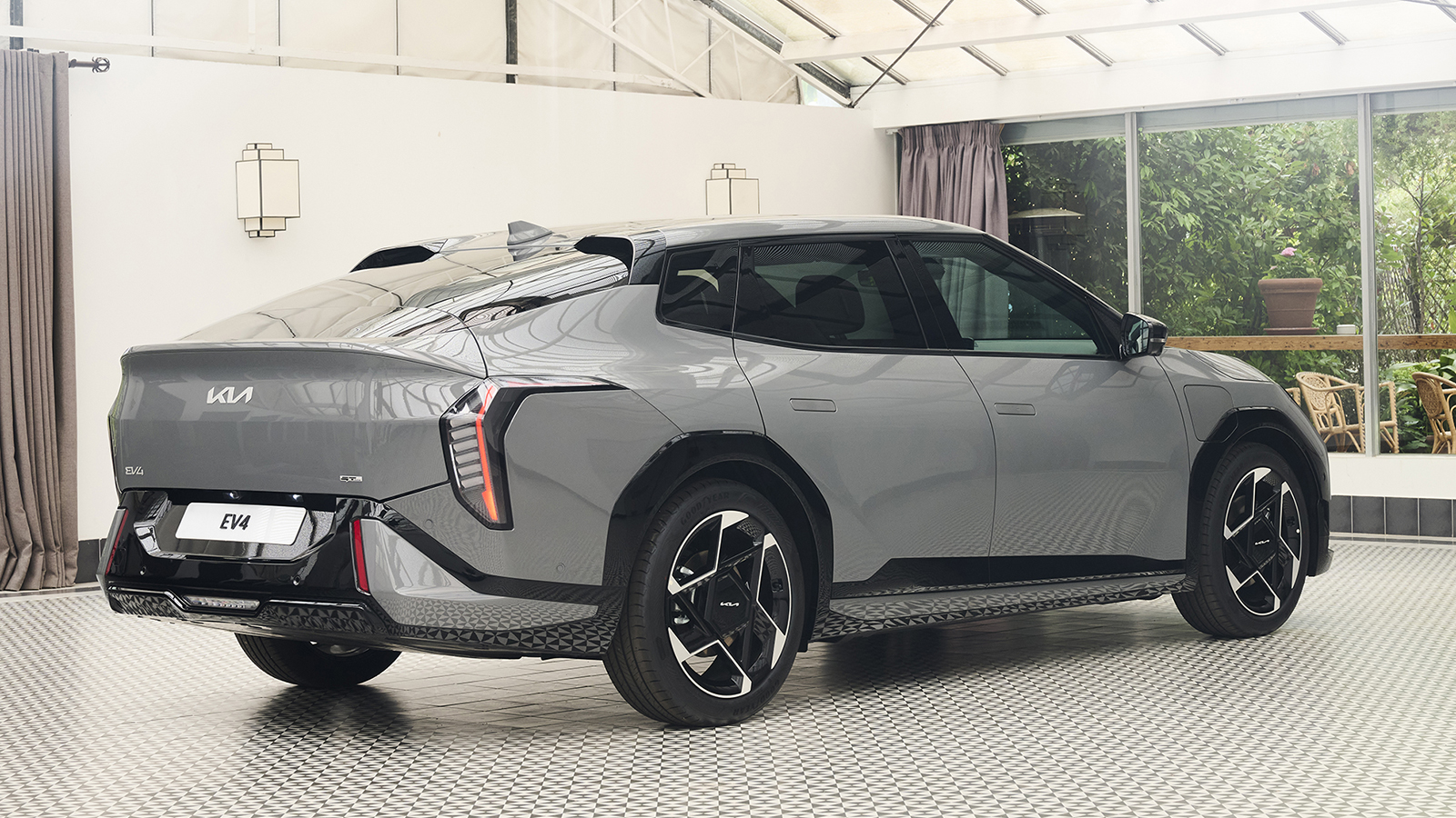 KIA EV4 Fastback 2025: el eléctrico que marca tendencia