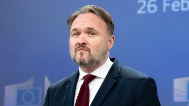 Bruselas espera que los Veintisiete aprueben la desconexión acelerada ...