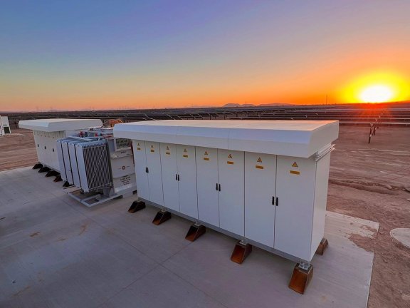 Hitachi Energy refuerza su inversión en España con la adquisición total ...